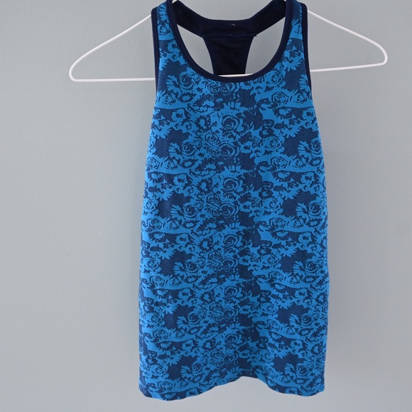 Fabletics | Tops | Brynn Seamless Tank Fabletics | Poshmark